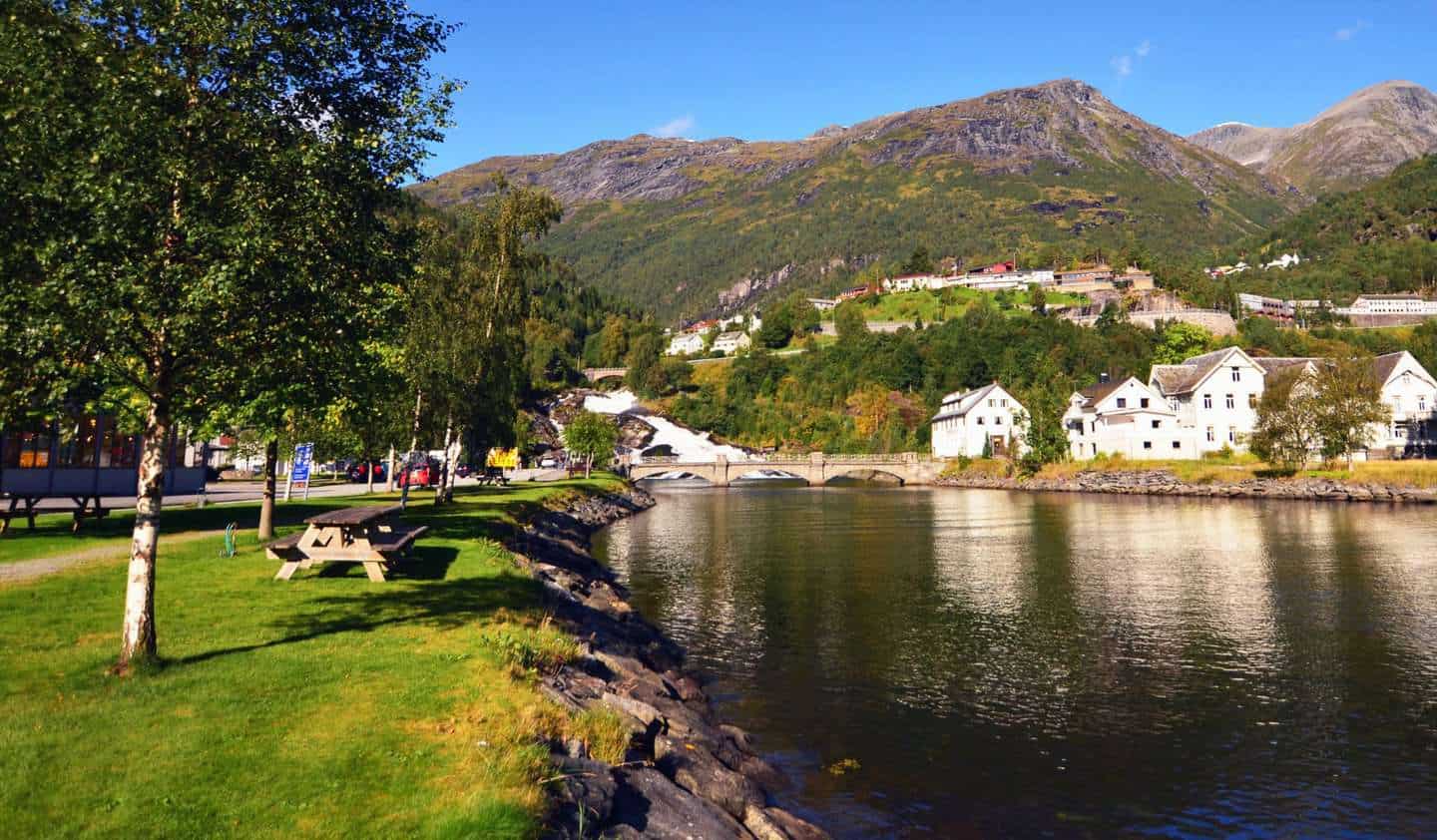 Hellesylt Norway Excursions - Scheduled & Private Tours | Book Now